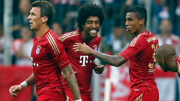 Brasileiros do Bayern de Munique celebram título antecipado | Batom e ...